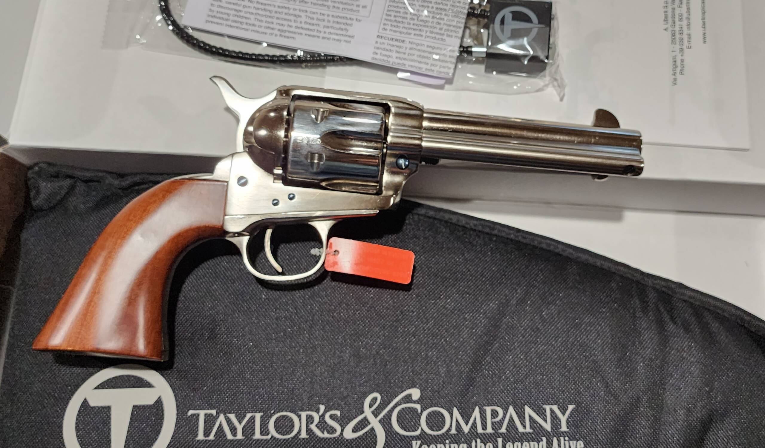 Taylors / Uberti 1873 Cattleman 4.75″ Nickel 44-40. 0420N00 / 550507 ...